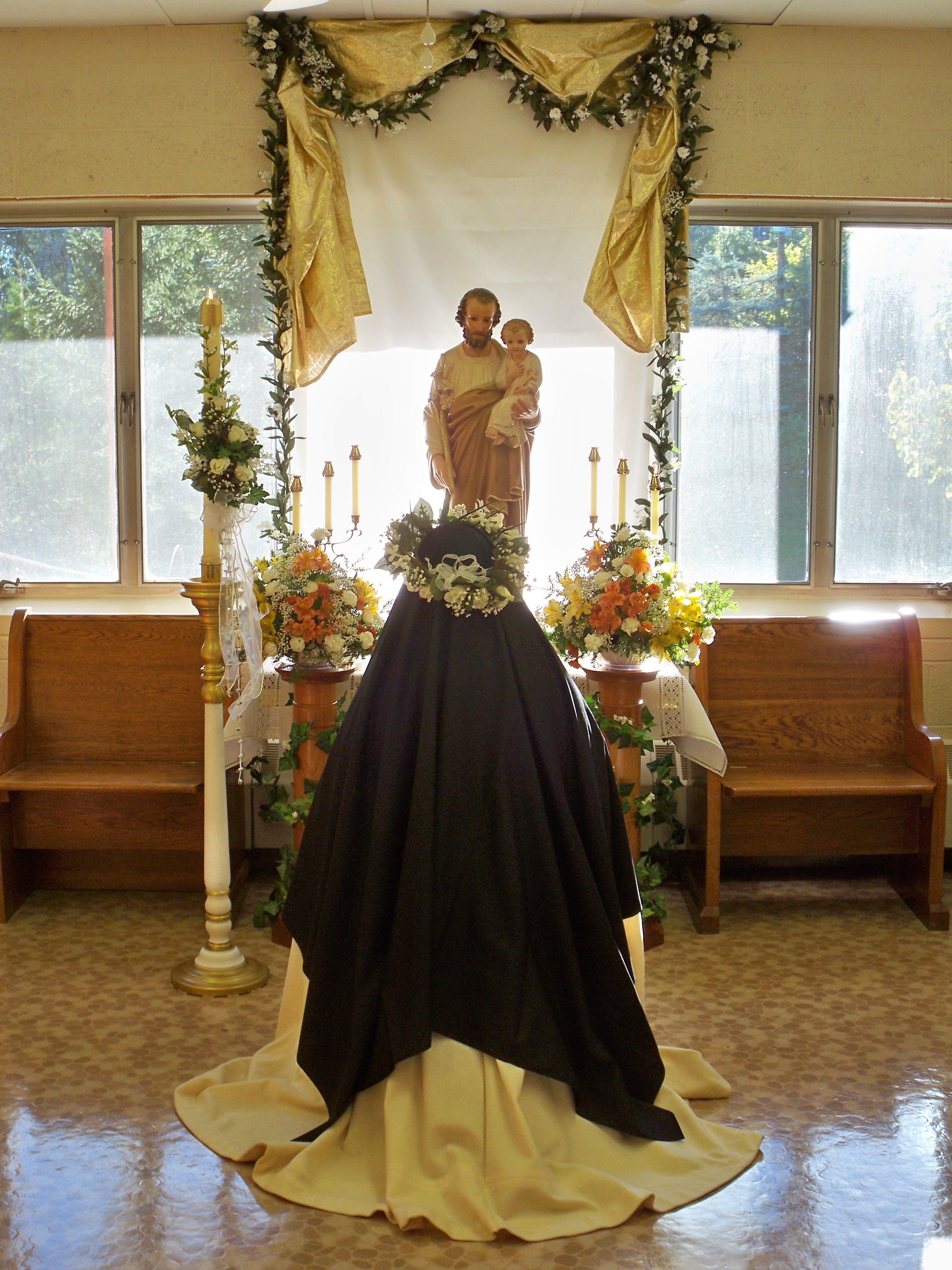 In the Chapter Room | Carmelite Monastery of the Infant Jesus of Prague